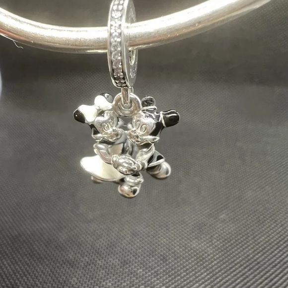 Pandora | Jewelry | Pandora Mickey And Minnie Mouse Wedding Dancing ...